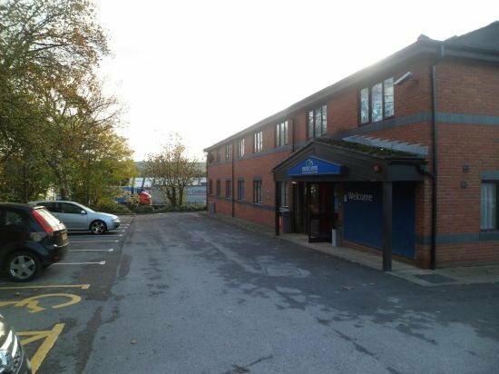 Otel Metro Inns Huddersfield, İngiltere, foto