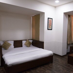 Hotel Palm View Residency (State of Gujarat, Vadodara Airport), otel  Vadodara'dan