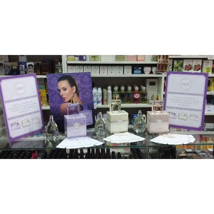 Kozmetik ve parfümeri mağazaları Perfumería Desiree, Mendoza, foto