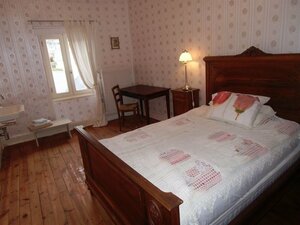 Hotel de la Providence (Auvergne-Rhône-Alpes, Puy-de-Dôme, Route de Bessé), otel