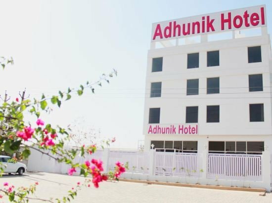 Otel Adhunik Hotel Neemrana, Rajasthan, foto