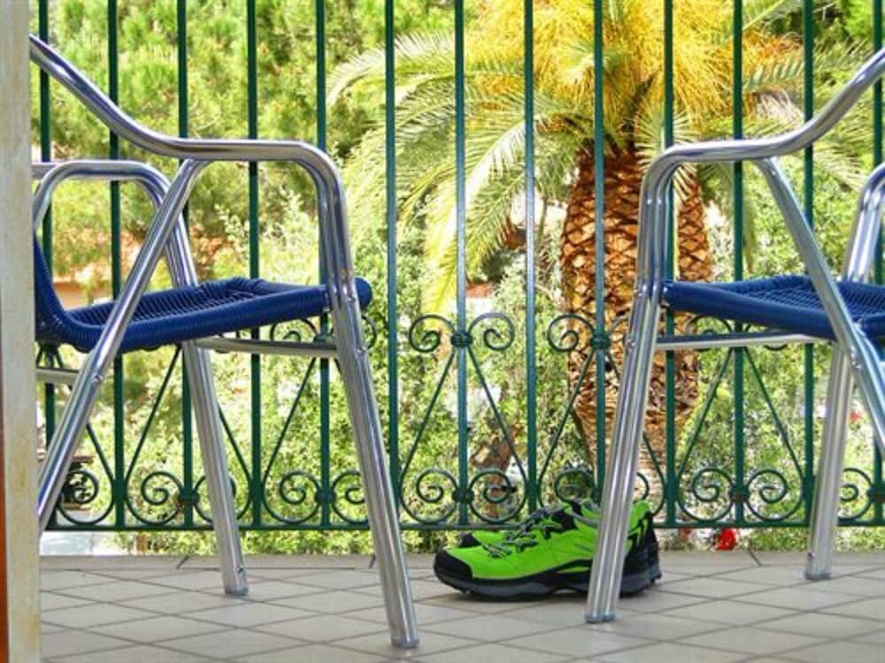 Otel Hotel Sole - Limone, Lombardiya, foto