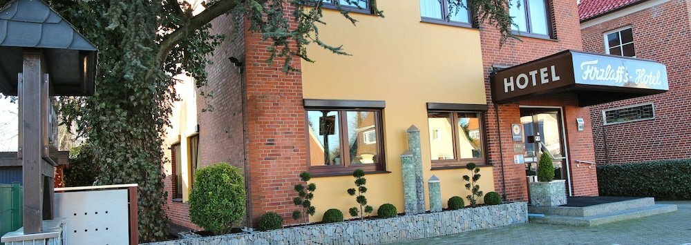 Otel Firzlaffs Hotel Neumünster, Neumunster, foto