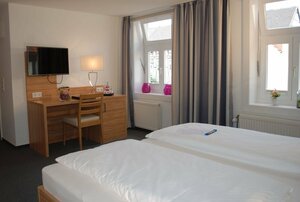 Hotel Alt Warburg (Kalandstraße No:11, Warburg), otel  Warburg'dan