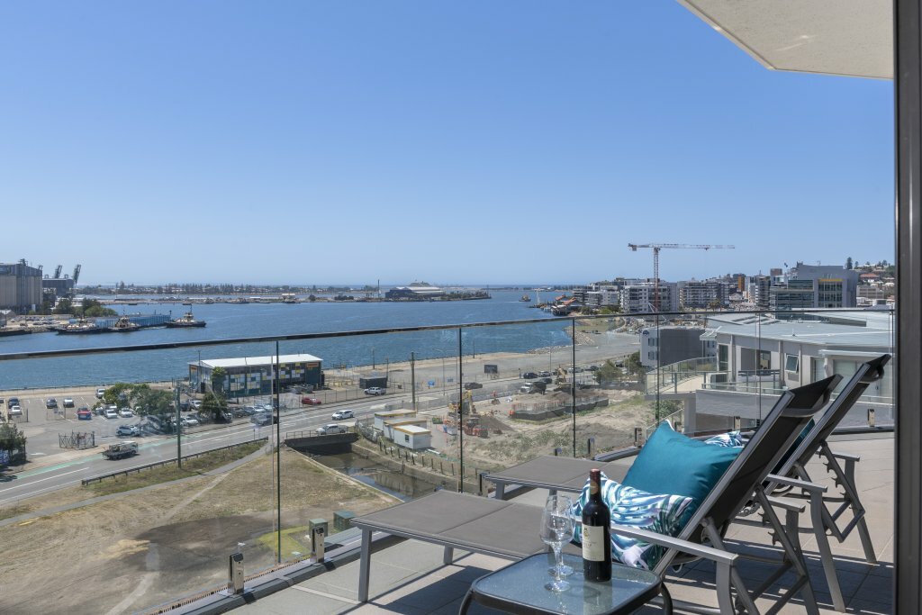 Otel Astra Apartments Newcastle West, Newcastle, foto