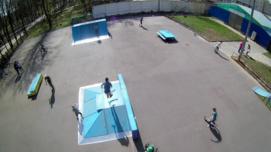 Spor alanı Скейт-парк, Serpuhov, foto