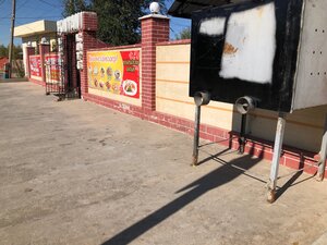 Fontan (Qapal Batyr kóshesi No:27), kafe  Lenger'den