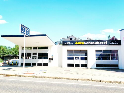 Otomobil servisi AutoSchrauberei Michael Plenk, Traunstein, foto