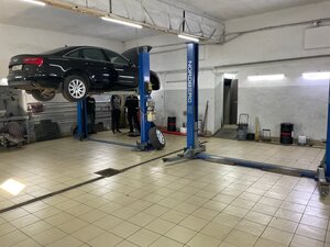 Autokomplex Alliance (Padhornaja vulica No:12), otomobil servisi  Gomel'den