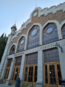 Restaurant Funicular (Bombora Street No:6ა), restoran  Tiflis'ten