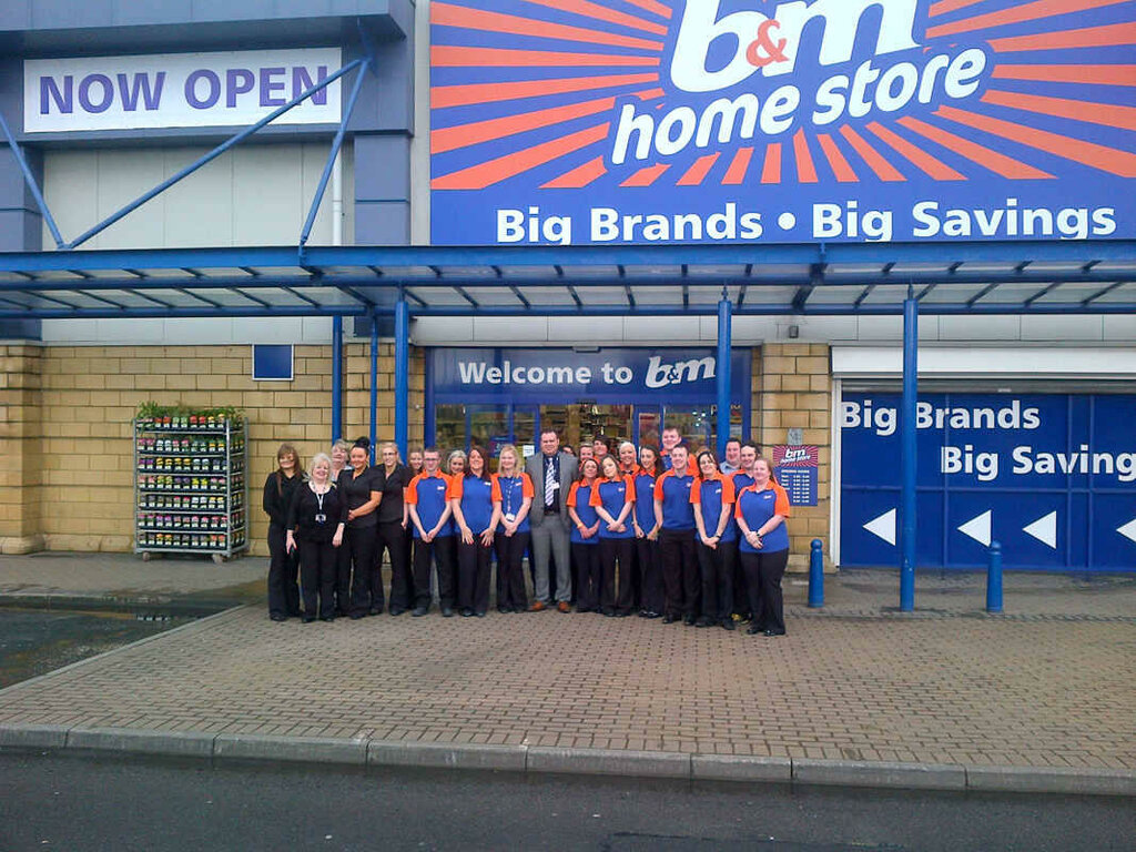 Şans oyunları B&m Home Store, Glasgow, foto