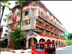 Boomerang Inn (Phuket, Kathu, Pa Tong, Hatpatong Road, 5/1-8), otel