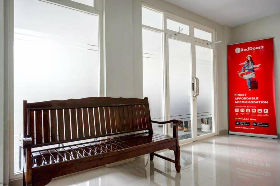 Otel RedDoorz near Sleman City Hall 2, Dünya, foto