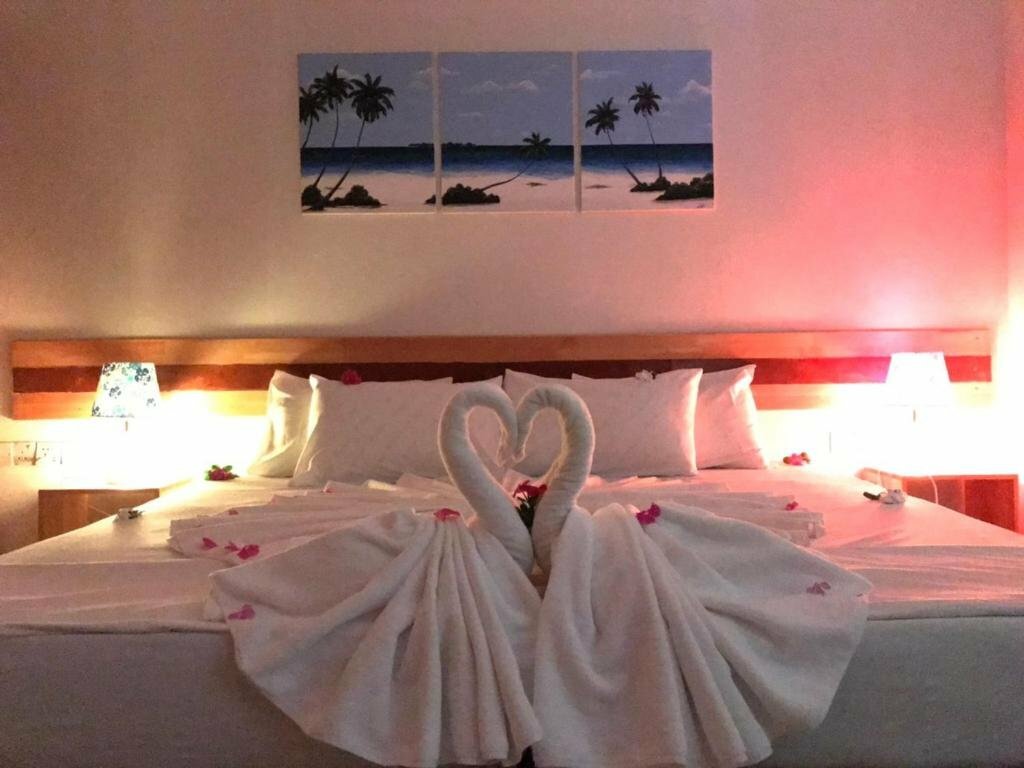 Otel Crystal Dhiffushi Guest House, , foto