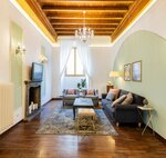 A Florence Palace - 4 Bedroom Apt - Santa Croce (Via dei Banchi No:12, Florence), kısa süreli konaklama  Floransa'dan