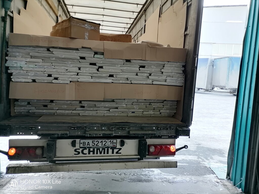 Pencere aksesuarları Danke, Novosibirskaya oblastı, foto