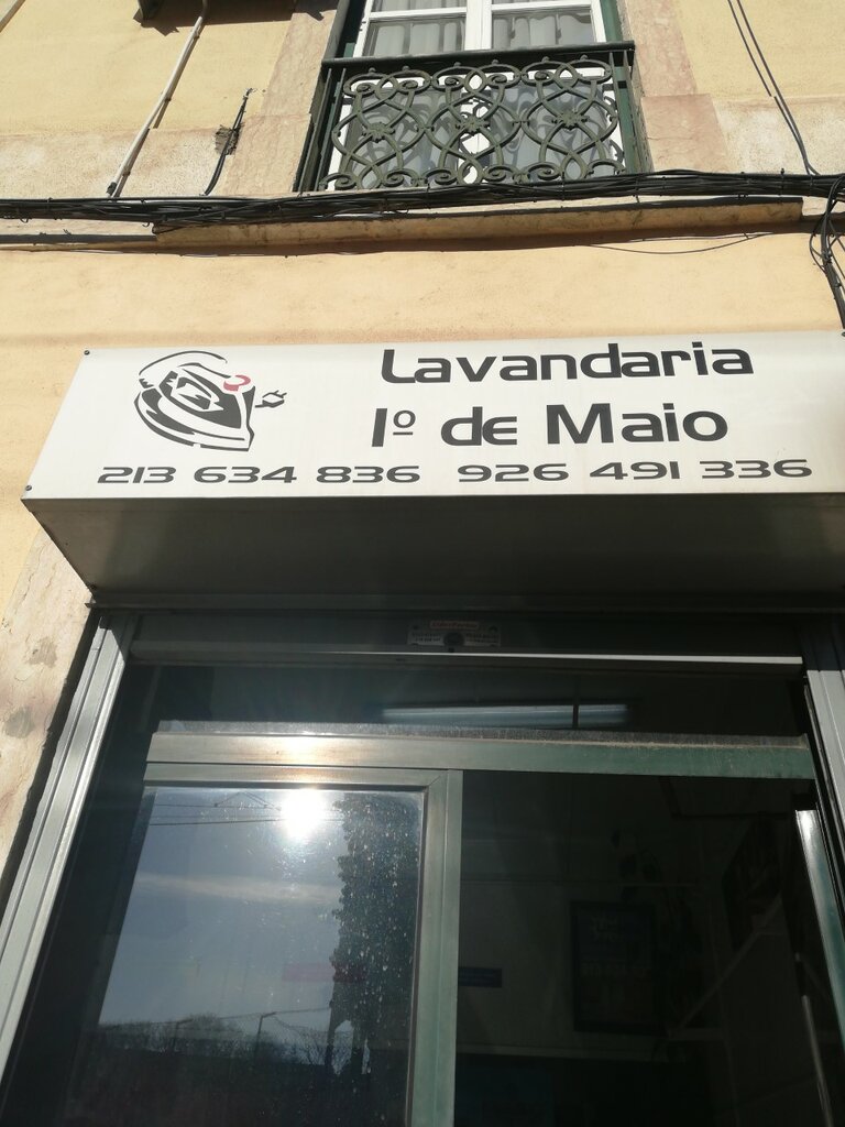Kuru temizlemeciler Lavandaria 1° de Maio, Lizbon, foto