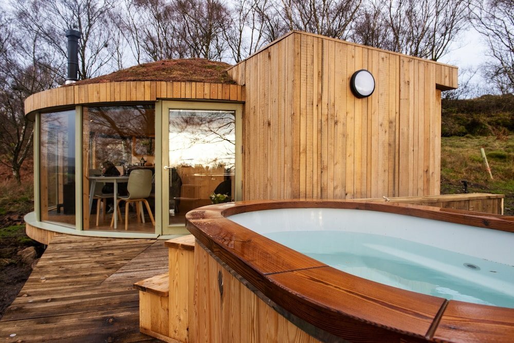 Otel Luxury and Peaceful 1-bed Roundhouse With Hot Tub, Doğu Dunbartstonshire Konseyi, foto
