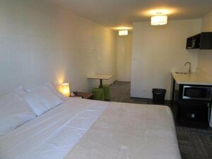 Waikiki Central Hotel (Hawaii, City and County of Honolulu, Honolulu, Prince Edward Street), otel  Honolulu'dan