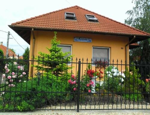 Otel Ada Apartmanok, , foto