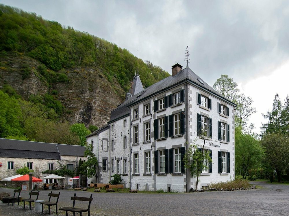 Otel Apartment in Aywaille Near Liege and SPA, Liege İli, foto