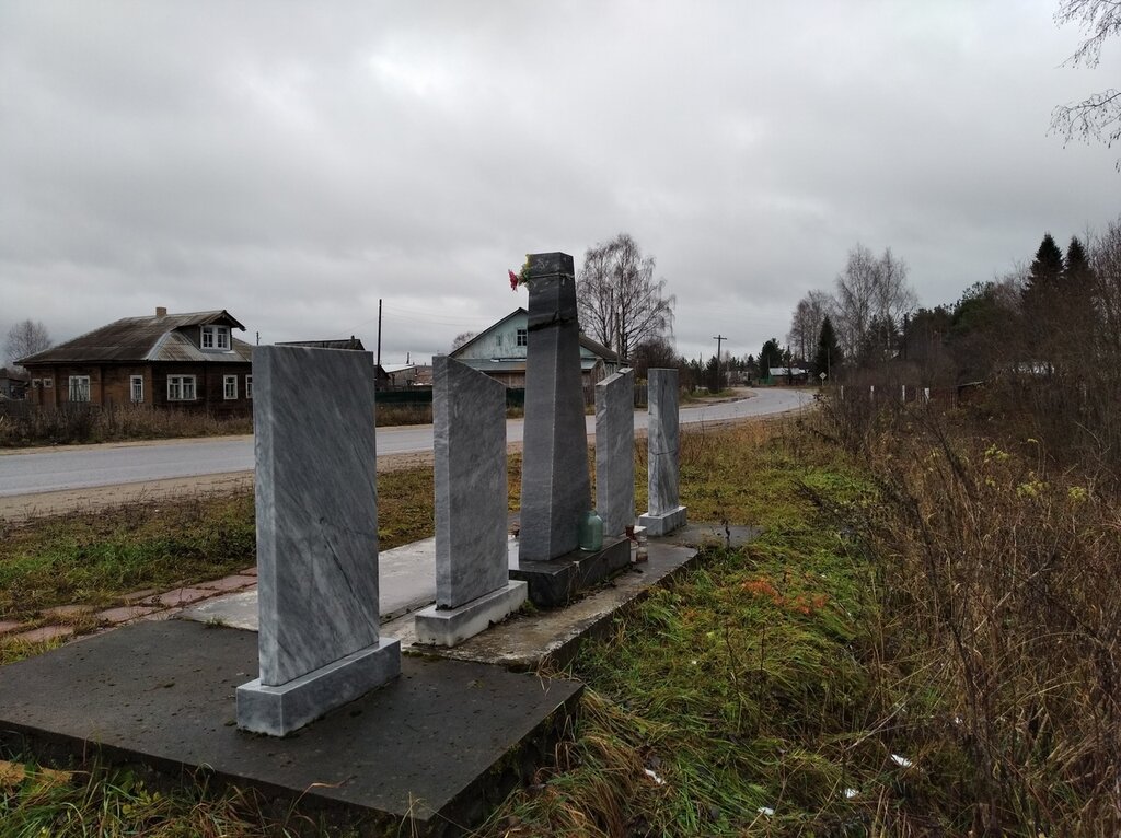 Anıt, heykel Памяти погибших в годы Великой Отечественной войны, Komi, foto
