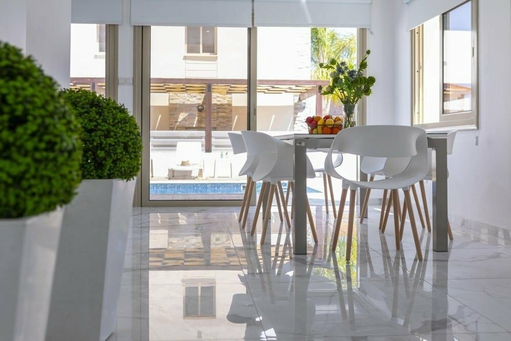 Otel Protaras Sunrise Beach Villa, Protaras, foto