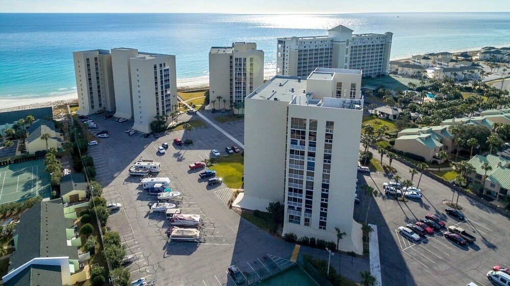 Otel Shoreline Towers 2073 2 Bedroom Condo by RedAwning, Destin, foto