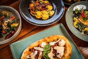 Hajcer Restaurants, spol. S. R. O. (Trenčiansky kraj, Okres Partizánske, Bošany), restoran  Dünya'dan