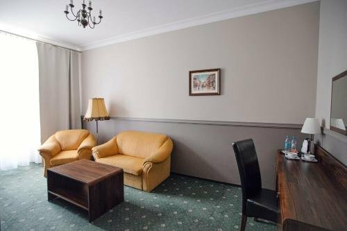 Otel Bristol Economy, Bytom, foto