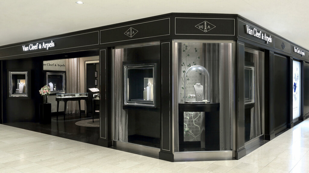 Kozmetik ve parfümeri mağazaları Van Cleef & Arpels そごう横浜店, Yokohama, foto