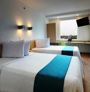 One La Paz  (Ecatepec de Morelos, Nicolás Bravo, 590), otel  La Paz'dan