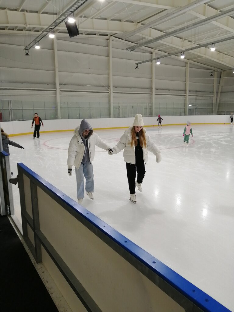 Çok amaçlı spor tesisleri Ледовый дворец г. Стародуб, Starodub, foto