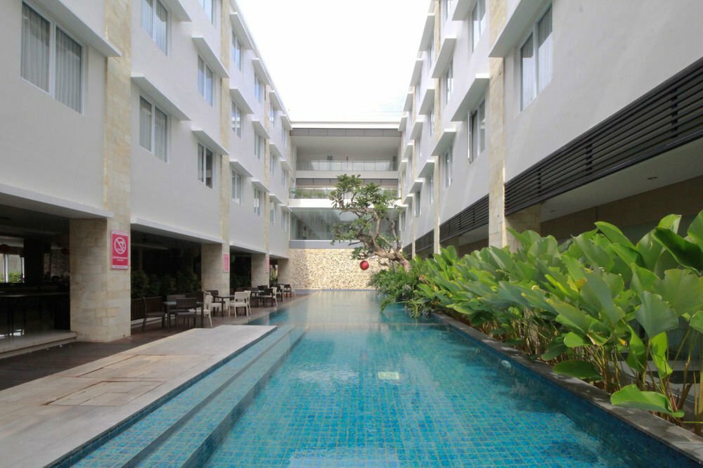 Otel Airy Kuta Bypass Ngurah Rai 999 Kuta Bali, Kuta, foto