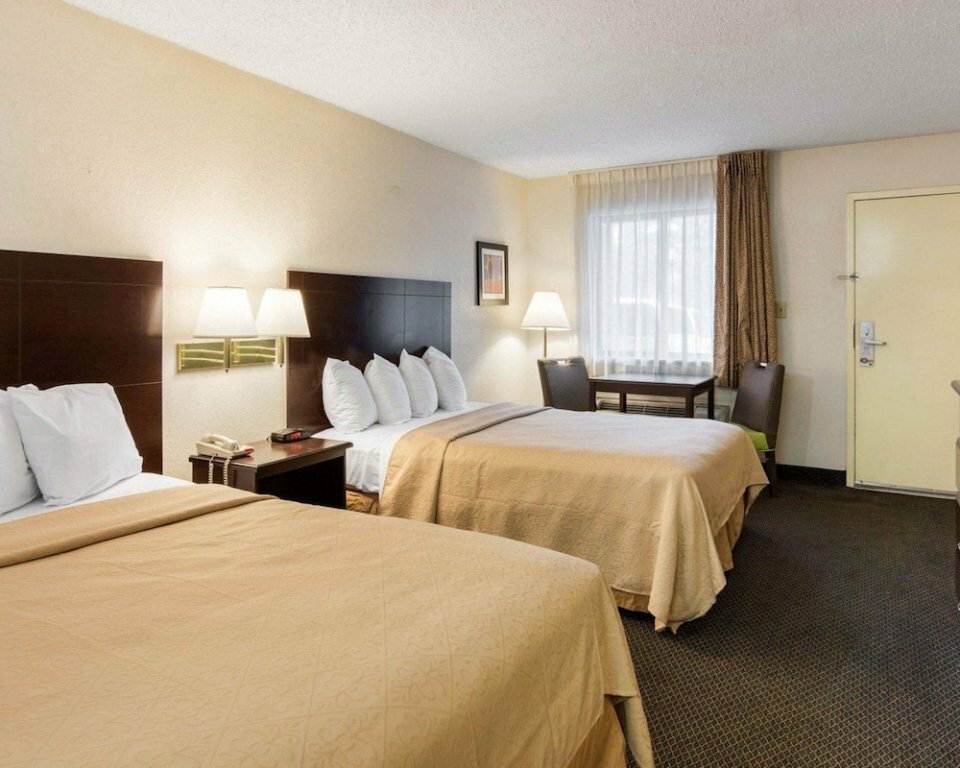 Otel Rodeway Inn At Fort Lee, Hopewell, foto