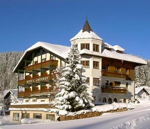 Jagdhof Hotel (Lower Austria, Scheibbs, Weitental, 34), otel  Aşağı Avusturya'dan