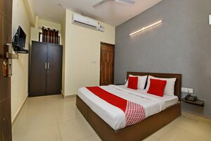 Oyo Flagship 42752 Greenfield Colony (State of Haryana, Faridabad District, Faridabad, Sektor 43), otel  Faridabad'dan