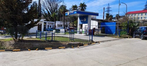 Benzin istasyonu СочиНефтеГаз, Soçi, foto