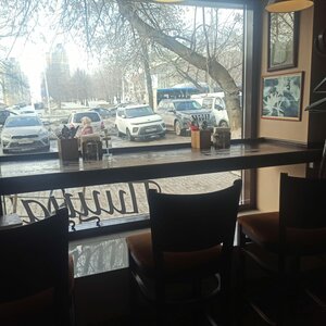 Kumpan (Oktyabrya Avenue No:88), kafe  Ufa'dan