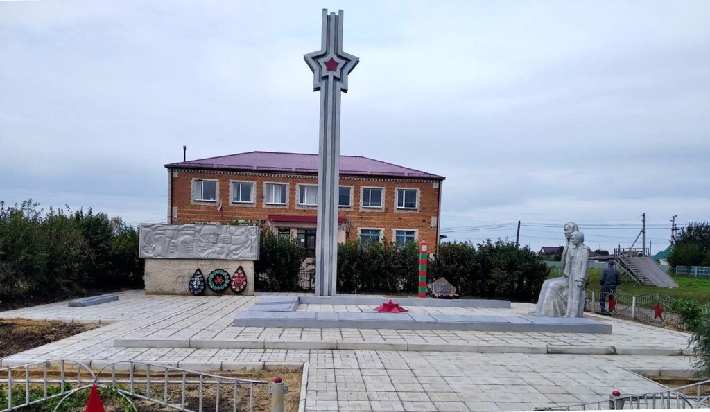 Anıt, heykel Мемориальный комплекс, Kurganskaya oblastı, foto