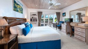 Condos on Glitter Bay Estate (H1), otel  Dünya'dan