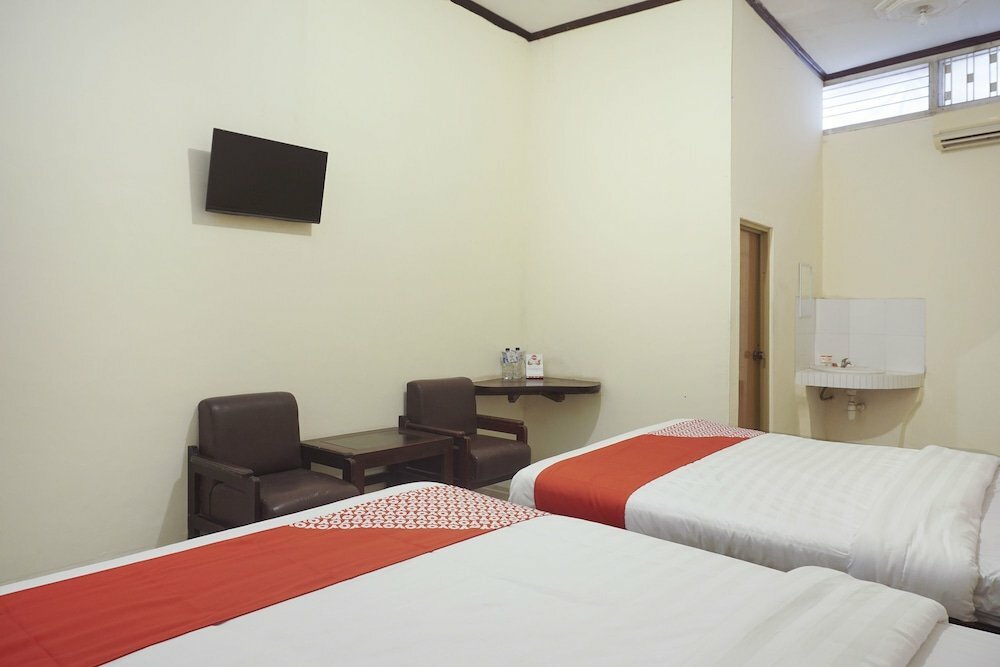 Otel Oyo 561 Hotel Citra Indah Near Rs Ludira Husada Tama, Yogyakarta, foto