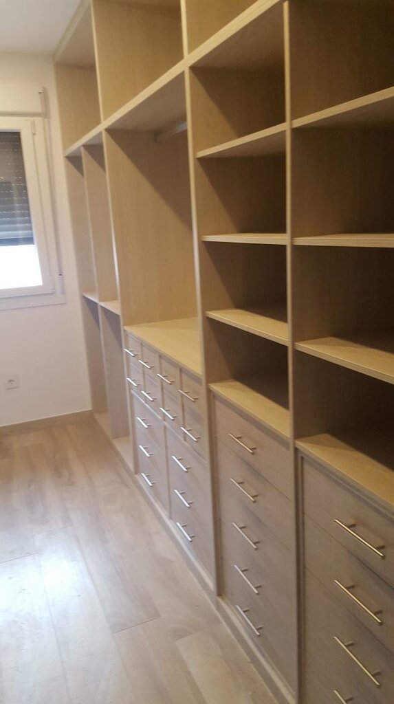 Ev mobilyası Carpintería de madera Julián Martínez, Cuenca, foto