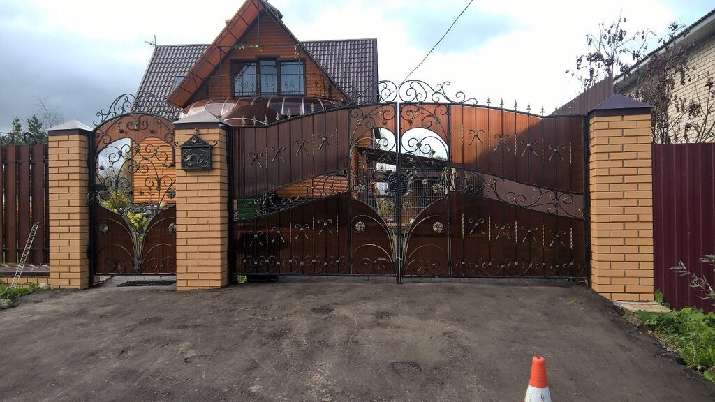 Demirdökümcüler Rushanin, Staraya Russa, foto