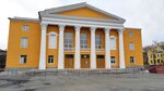 Chelyabinsk Contemporary Dance Theater (Novorossiyskaya ulitsa No:63), tiyatrolar  Çeliabinsk'ten