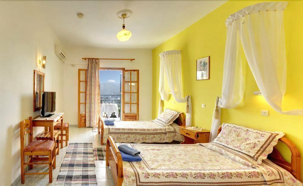 Otel Captain Spiros Studios, Dünya, foto