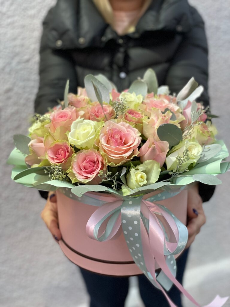 Çiçekçiler 100 Роз, Şçolkovo, foto