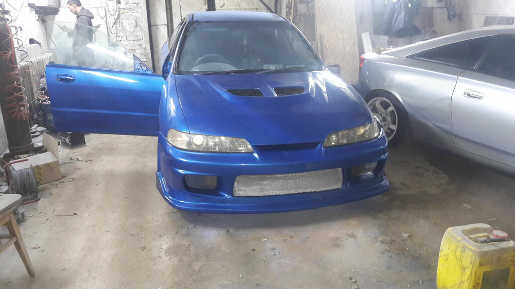 Otomobil servisi Автосервис, Krasnoyarski krayı, foto