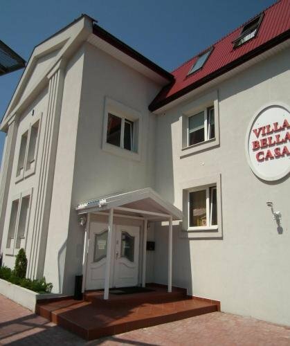 Otel Villa Bella Casa, Lomianki, foto