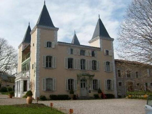 Otel Hotel Logis - Chateau de Beauregard, , foto